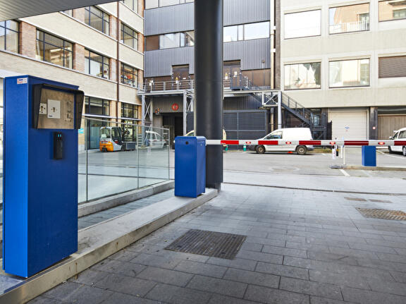 Experts in slimme toegangssystemen - PASS Toegangssystemen